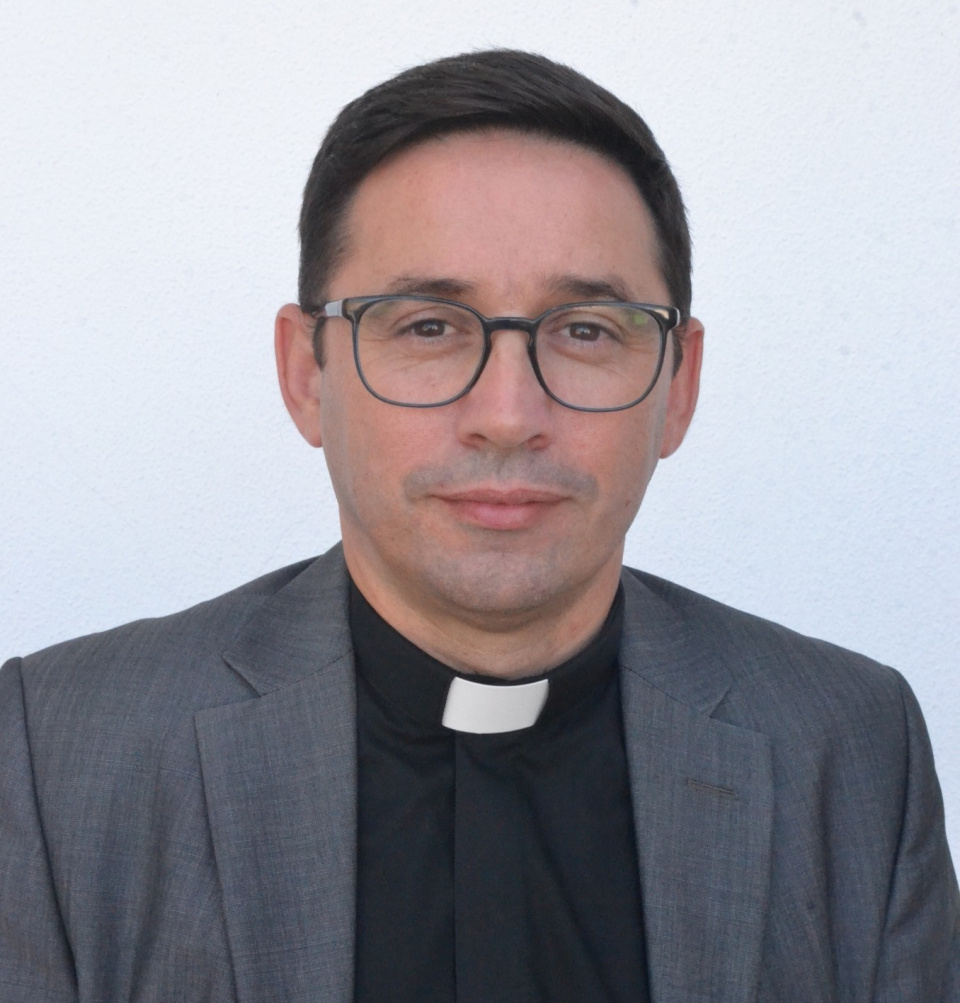 Padre Luís Marques é o novo pároco de Santa Maria, Santo André, Melides ...